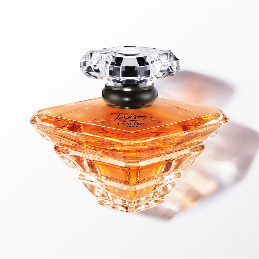 Lancôme Trésor Eau De Parfum - Rose, Apricot, Peach & Leather Perfume